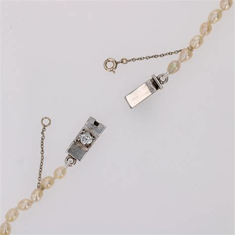 Collier De Perles Fines Baroques Et Son Fermoir Diamanté Bijou Ancien
