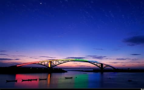 布袋鎮 歷史沿革 名稱由來 建制沿革 行政區劃 民俗活動 教育事業 國民中學 國民 中文百科全書