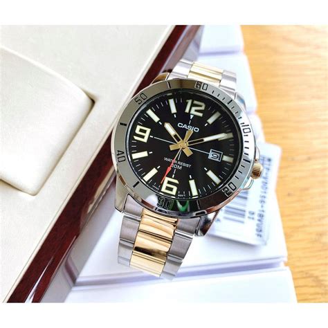 【金台鐘錶】casio 卡西歐 日期顯示 不鏽鋼錶帶 防水50米 黑x半金 數字 Mtp Vd01sg 1b 蝦皮購物