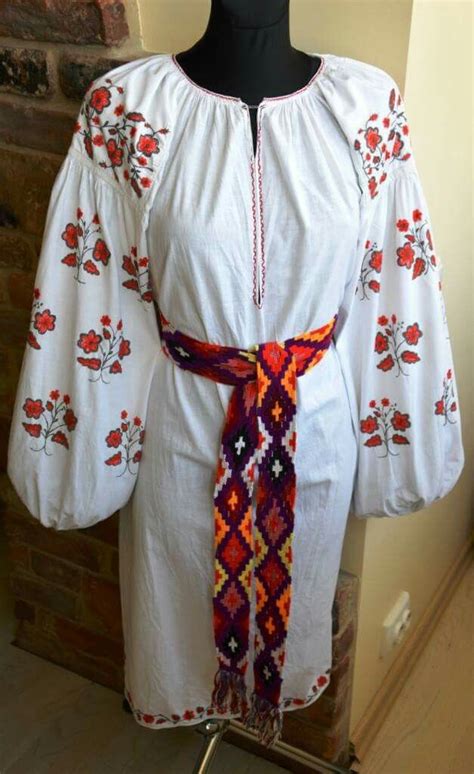 Pin by olga on Poltava region - Полтавщина | Traditional outfits ...