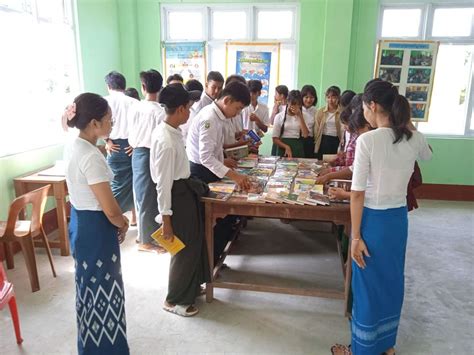 မြစ်သားမြို့နယ်တွင် Mobile Library စနစ်ဖြင့် ကျောင်းသား၊ကျောင်းသူများ လက်ဝယ်အရောက် စာအုပ်စာစောင