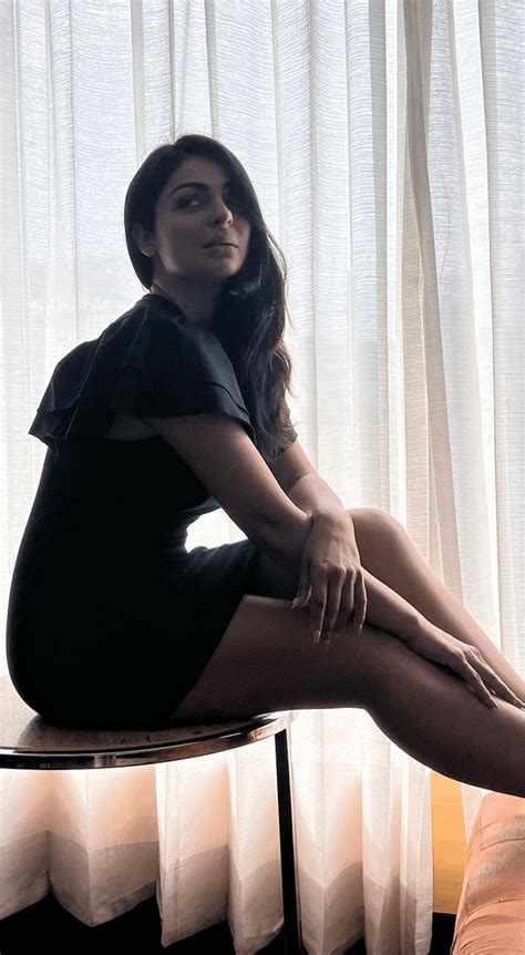 Neeru Bajwa Black Outfit Rneerubajwa