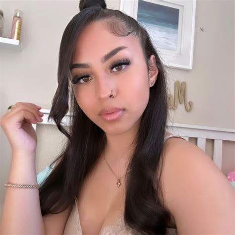 Veryrare Pyt Llaynaa Threads Say More