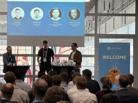 As A Moderator Kenneth Holm From Inspari As Gave The Delegates At Snowflake Data For Breakfast