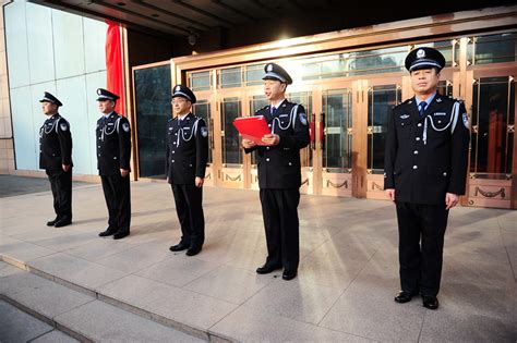 黑龙江出入境边防检查总站举行集体换装仪式 中国日报网 黑龙江出入境边防检查总站举行集体换装仪式 中国日报网