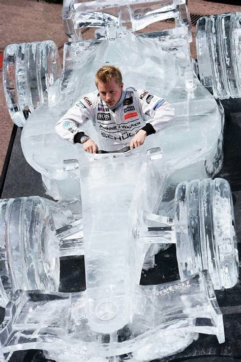 Ice Car A Unique F1 Car Made Of Ice 氷の彫刻 キミライコネン