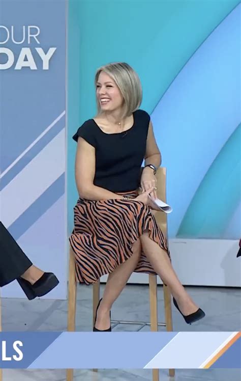 Todays Dylan Dreyer Shows Off Her Incredible Figure In Silky Green Dress Live On Air The Us Sun