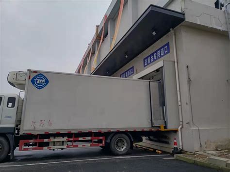 全程直击，消毒到最小包装！本届进博会进口冷链食品展品 第一车”进入总仓财经头条