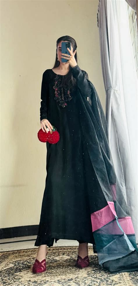 Mirha Tarz E Rang Official