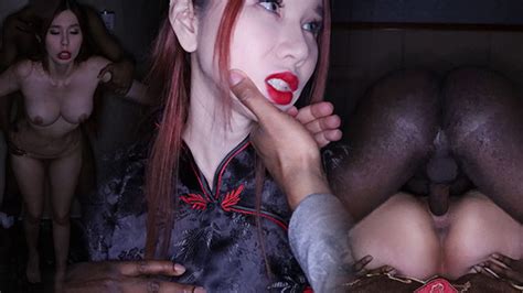 Une Asiatique Aux Gros Seins Nous Invite Encore Pour Se Faire Pilloner Dans Le Noir