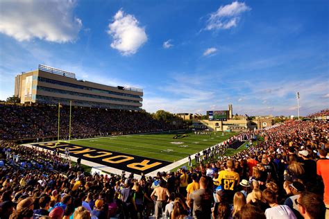 Theres Growing Worry About The Mac Conference The Spun