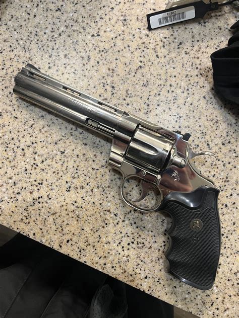 359 Best Colt Python Images On Pholder Gun Porn Revolvers And Guns