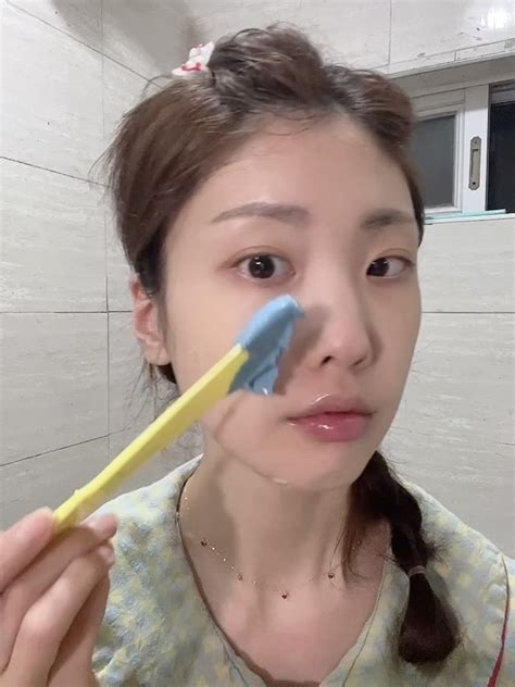 사리 🌷 신상꿀템 화장품 리뷰 • 팝업요정🧚 광고 요즘 주구장창 스토리에 올렸던 모델링팩 바로 요고였슴다💙 예전에 일회용 모델링팩 써보고 대참사 이후로 손 못