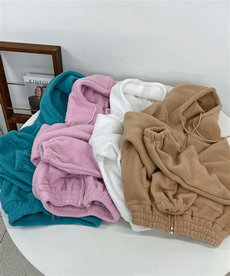 투웨이이중지퍼 기모 플리스 후리스 양털 뽀글이 덤블 크롭 후드 집업 에이블리