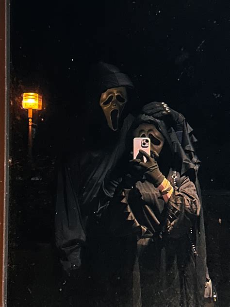 Whats Your Favorite Scary Movie In 2024 Ghost Faces Scary Movies Couple Halloween Costumes