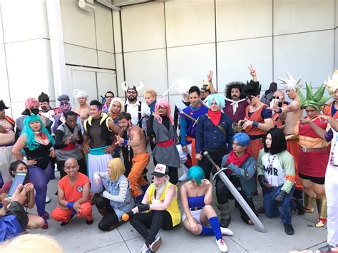 Slideshow Dragon Ball Cosplay At Anime Expo 2018