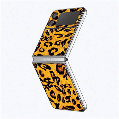 Cheetah Girl — Mightyskins