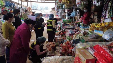 လဲချား မြို့နယ်တွင် စားသုံးရန်မသင့်သည့် လူသုံးကုန်ပစ္စည်းများစစ်ဆေး