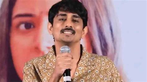 Siddharth అది నా సమస్య కాదు పుష్ప 2 ది రూల్‌ రిలీజ్‌పై సిద్దార్థ్‌ కామెంట్స్‌ వైరల్ Namasthe