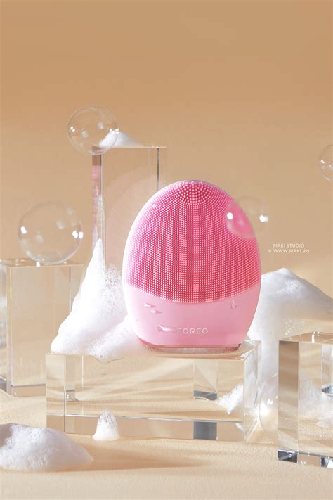 Foreo Luna 3 :: Behance
