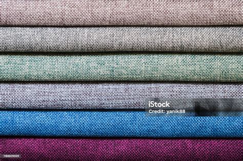 가구 실내 장식 패턴의 추상적 인 볼륨 배경 섬유 여러 가지 빛깔의 가로 줄무늬 홈 컴포트 컨셉 0명에 대한 스톡 사진 및 기타 이미지 Istock