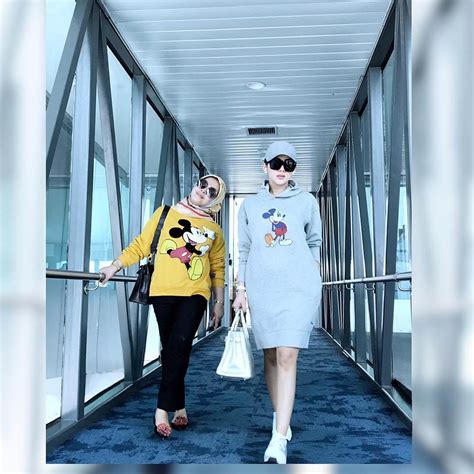 10 Potret Aisyahrani Adik Syahrini Yang Tidak Kalah Cetar Dailysia