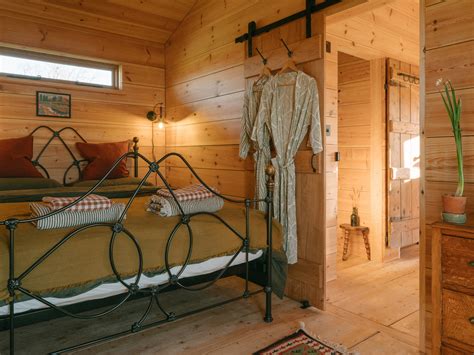 The Cabin Craftsmans Cabin