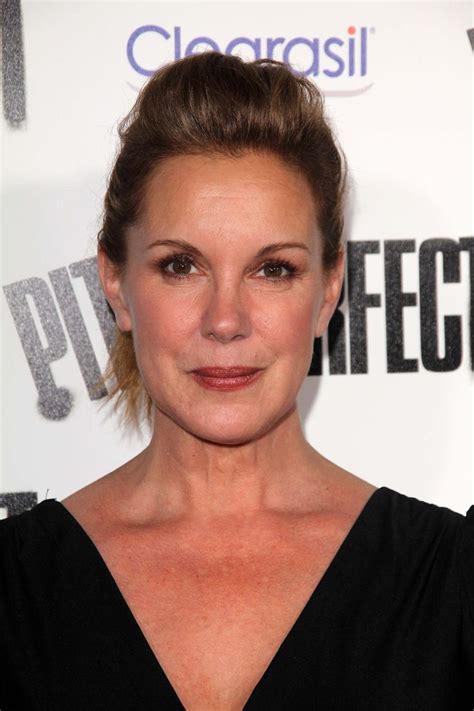 Elizabeth Perkins Elizabeth Perkins Perkins Elizabeth