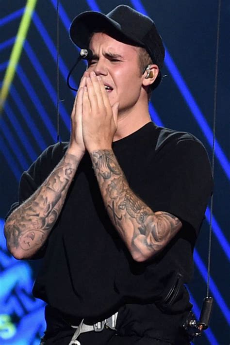 Justin Bieber Breaks Down As He Talks About Being Hurt By The Industry In Emotional Speech