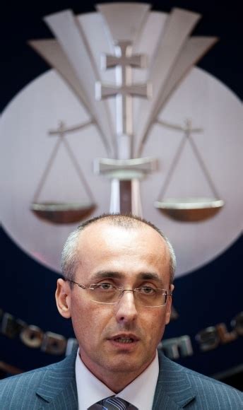 Minister Tomáš Borec Chce Dvakrát Merať A Raz Rezať Sitask