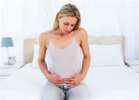 Common Causes Of Bloating That We ALL Do Everyday
