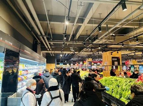永辉调改超300店，商品与服务的 精细战”打到哪了？ 知乎