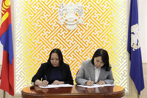 Нэг цэгийн үйлчилгээний төвүүд эх хүүхдэд зориулсан өрөөтэй болно