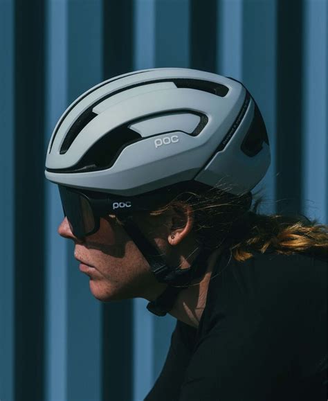 Poc Omne Air Spin Cycling Helmet Cool Bike Helmets Cycling Helmet