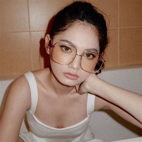 ហេតុតែមុខស្អាតស្រាប់ គ្រាន់តែប្ដូរស្ទាយ៍បន្តិចសោះ ស្តេឡា ស្រស់ស្អាតប្លែកខ្លាំង Khmerload