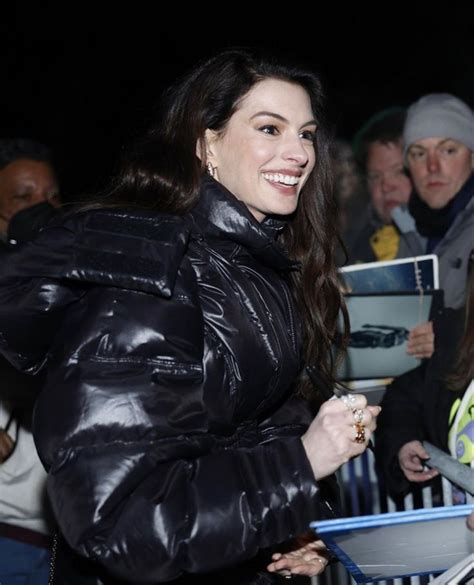 Pin By Leathergirl 😍 On Dunjakker Puffy Jacket Women Blue Jumpsuits Puffy Jacket