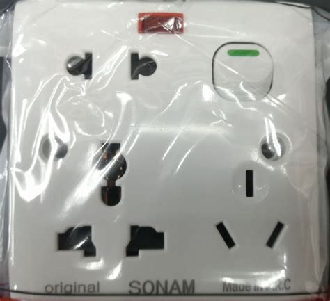 Multi Function Universal Wall Switch Socket 8 Pin Universal Socket Bd