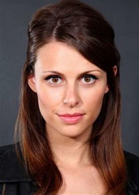 The Dig Plebs S E Tvmaze