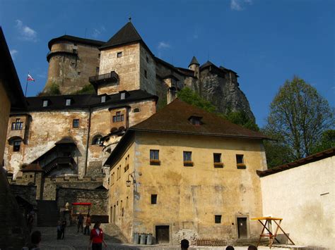 7 Awesome Photos Of Orava Castle Slovakia
