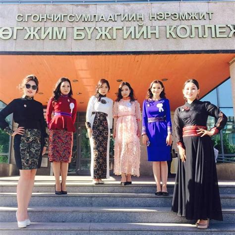 Чамин хийц оёдол эсгүүр