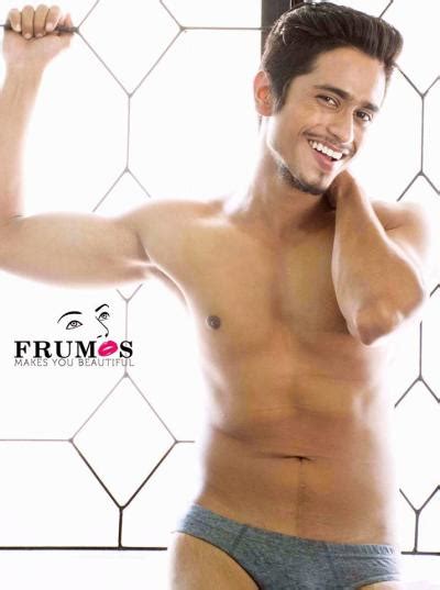 Hunk In Underwear Tumbex