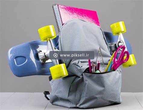 تصویر با کیفیت از کیف مدرسه و وسایل درس و کلاس