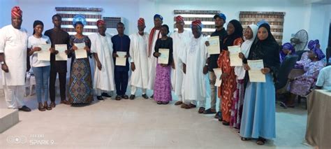Epe Ogunmodede Club Marks Milestone With Induction Ceremony And Bursary