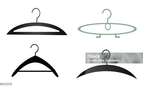 현실적인 나무 옷걸이입니다 코트 스웨터 드레스 스커트 바지에 대 한 디자인 서식 파일 그래픽 광고에 대 한 레이아웃 걸이 장비에 대한 스톡 벡터 아트 및 기타 이미지
