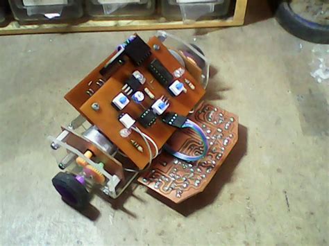 ZRF Electronics Line Follower Analog Ala Perlombaan