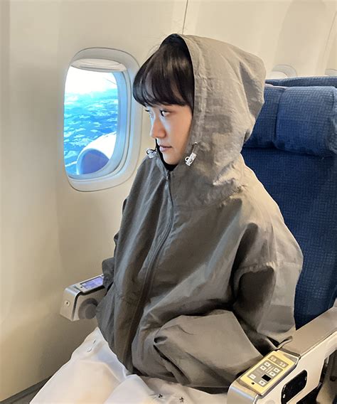 라이트 윈드 후드 점퍼 5color 나일론점퍼 아노락잠바 바람막이 윈드브레이커 집업점퍼 후드집업 후드자켓 후디자켓 재킷 크롭집업 여름잠바 간절기아우터 장마철아우터