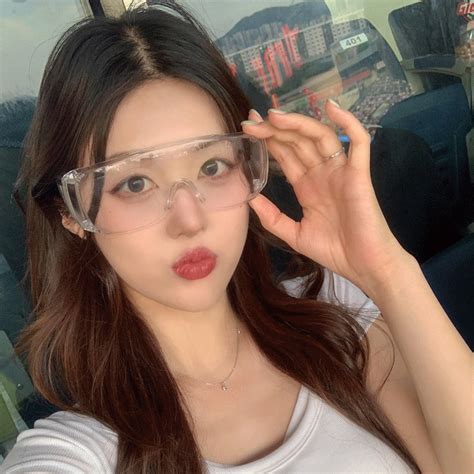 워너비뮤즈 무배🚀 11🌊흠뻑쇼강추 투명 방수 고글 눈보호 선글라스 안경 습기차단 무왜곡 스포츠 물놀이 아이템 흠뻑쇼 워터밤 페스티벌 페스티벌룩 4col