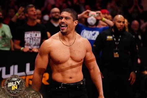 N J S Anthony Bowens Aews 1st Openly Gay Wrestling Champ Chats Before Homecoming Show