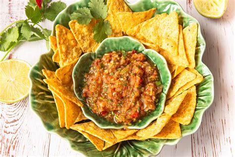 Homemade Mexican Salsa Recipe Salsa Roja The Tasty Chilli