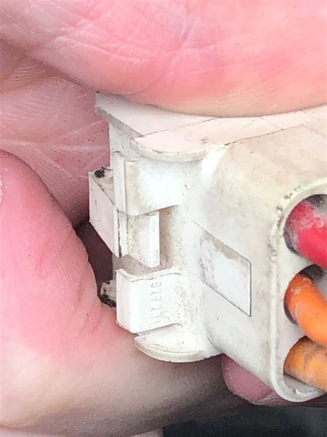 Pin Identification 9 Pin Connector Rectangular Connectors Digikey